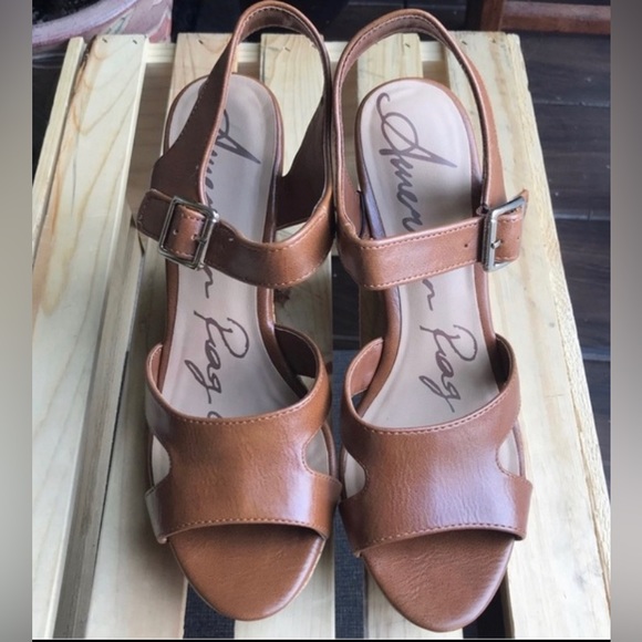 American Rag | Shoes | Newbox American Rag Rochelle Cognac 45 Cork ...